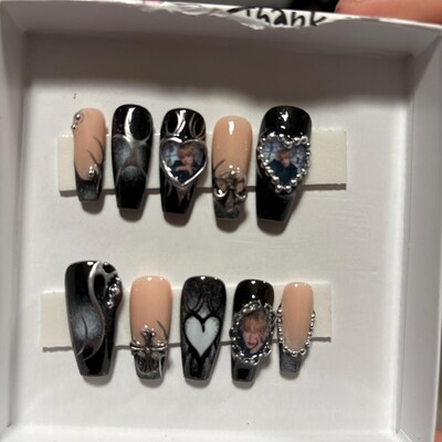 Stiletto White Emo/goth Iridescent Press on Nails With Silver Heart ...