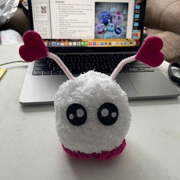 Love Bugs Knitting Machine Pattern | Addi Knitting Machine Pattern ...