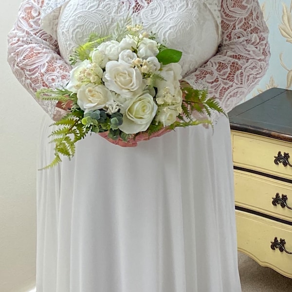 The Exquisite Luxury Artificial Ivory Wedding Bouquet, Bridemaid ...