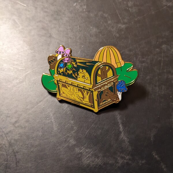 Amphibia Calamity Box Music Chest Enamel Pin - Etsy