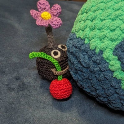 Purple, White, Winged and Rock Pikmin With Cherry and Tangerine Bundle ...