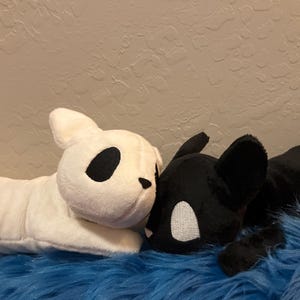 Rivulet Slugcat Inspired Plush please Read Description First - Etsy