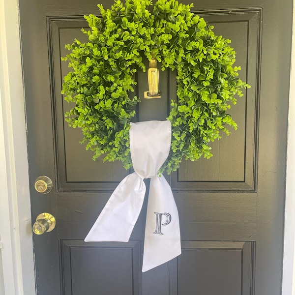18-19 Inch Dia Handmade Faux Boxwood Wreath on Green Foam Backing-round ...