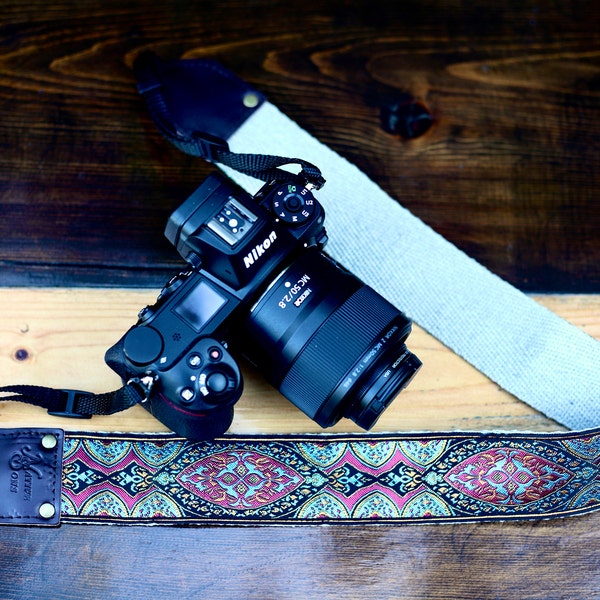 The Atlas Camera Strap by Native Sons - Burgundy and Teal Tapestry ...