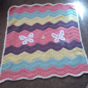 Crochet Pattern for Bleeding Heart Edging for Handkerchiefs, Towels ...