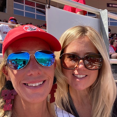 Game Day Foam Finger Beaded Earrings / Seed Bead / College - Etsy
