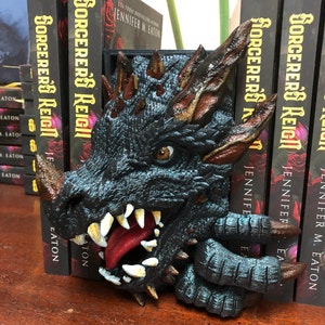 Zombie Book Nook 3D Printed to Bring Fantasy Horror Monsters to Your ...