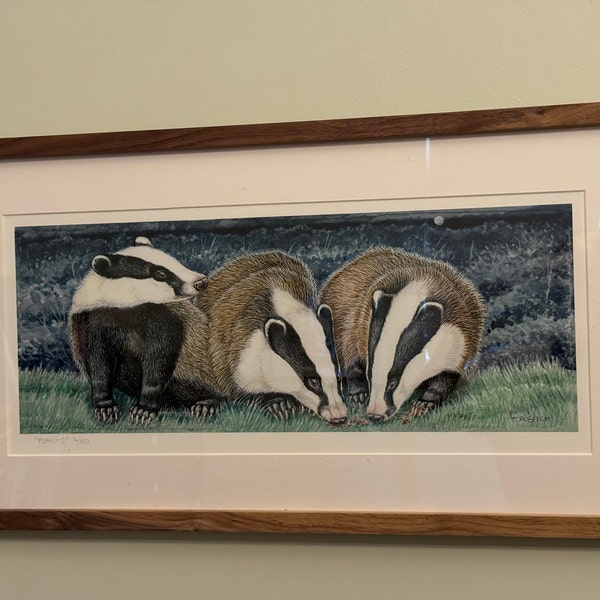 Solid Walnut Canvas Float Frame - Etsy UK