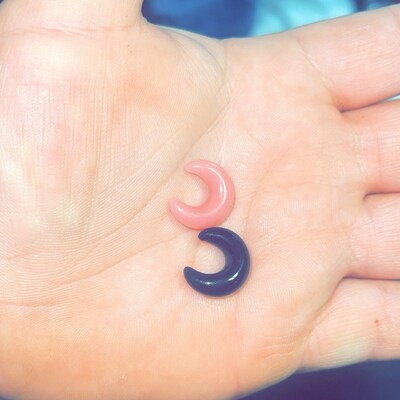 1 Pair 2 Pieces Solid Pink Pinchers Spirals Glass - Etsy