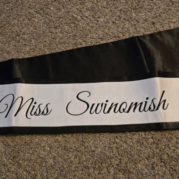 Custom Embroidered Pageant Sash With Caroline Font - Etsy