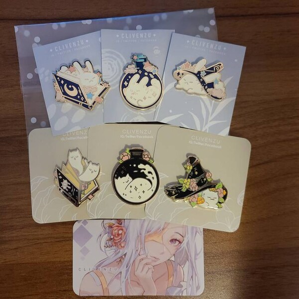 Witchy Moon Buns - Glow in the Dark Enamel Pins - Etsy