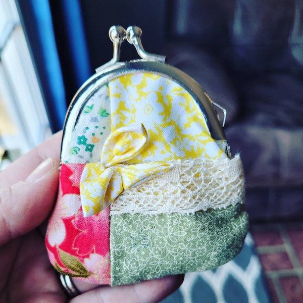 Sewing Pattern - 10.5cm X 4 Cm Kiss Lock - Small Cell Phone Bag ...