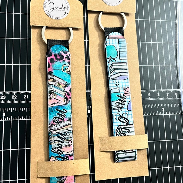 Keychain Display Card 2”x9” Digital SVG and PDF Cut File, Sized at 2 by ...