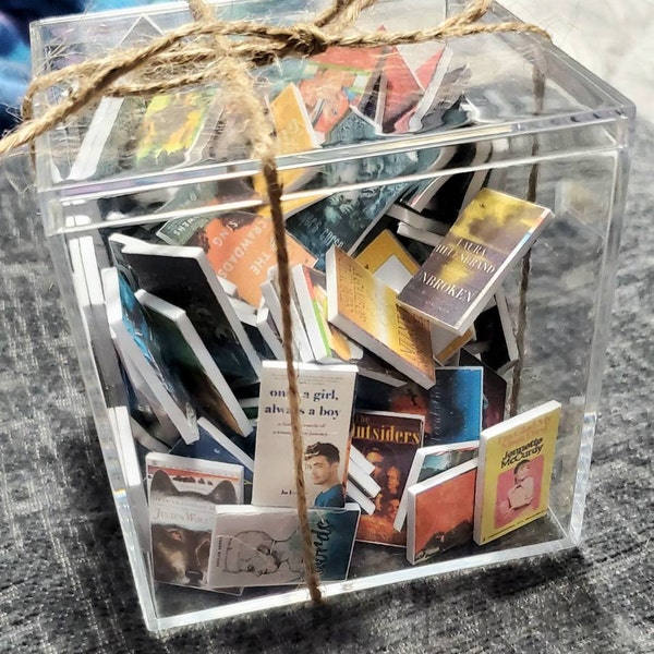 CUSTOM MINI BOOK Box: Mini Book Cube, Book Gift, Book Trinket, Keepsake ...