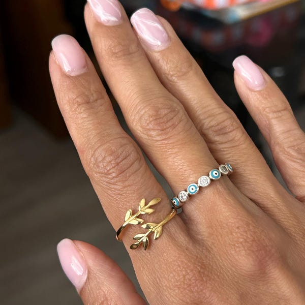 14k Gold Pyramid Spike Ring - Dainty Stackable Clash Band for Index or ...