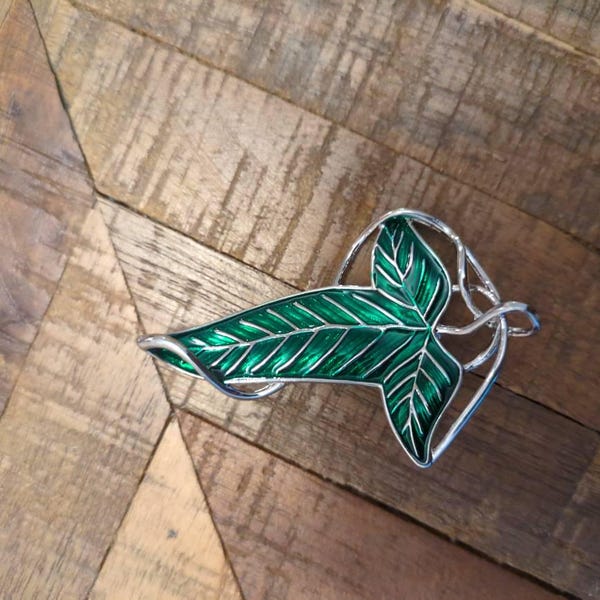 Green Enamel Ivy Leaf Pin: Silver Elf Cloak Brooch - Etsy