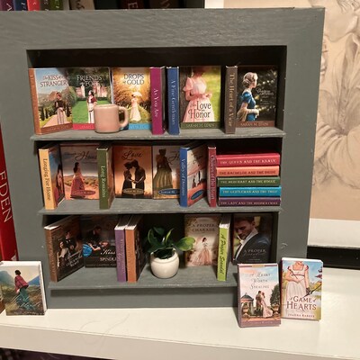 Mini Bookshelf: Custom - Etsy