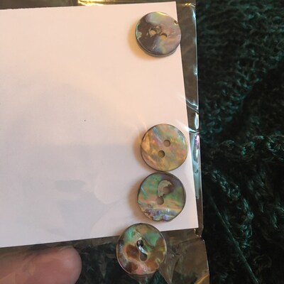 Dark Abalone Natural Shell Buttons Highest Quality Pearl Shell Buttons ...