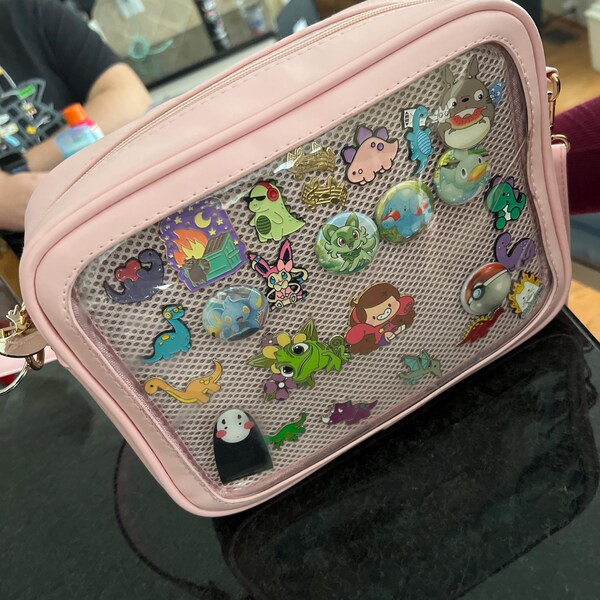 Ita Crossbody Bag, Pin Display Bag, Itabag, Window Bag, Pin Purse. - Etsy