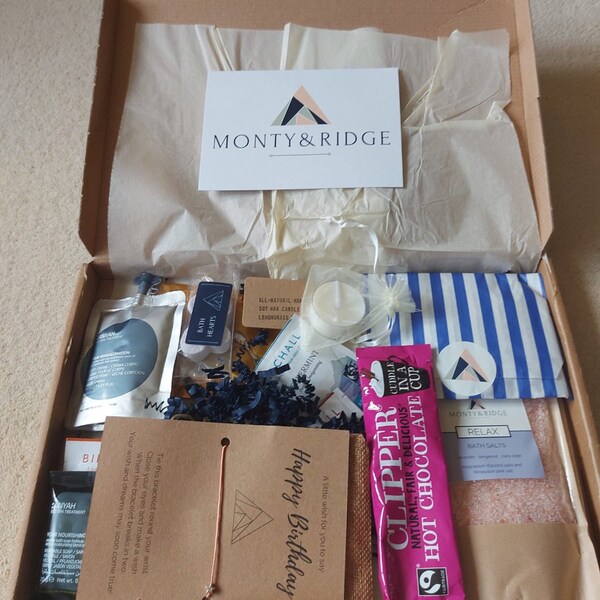 ULTIMATE Fitness Box | Gym Kit | Personalised Letterbox Gift Hamper for ...