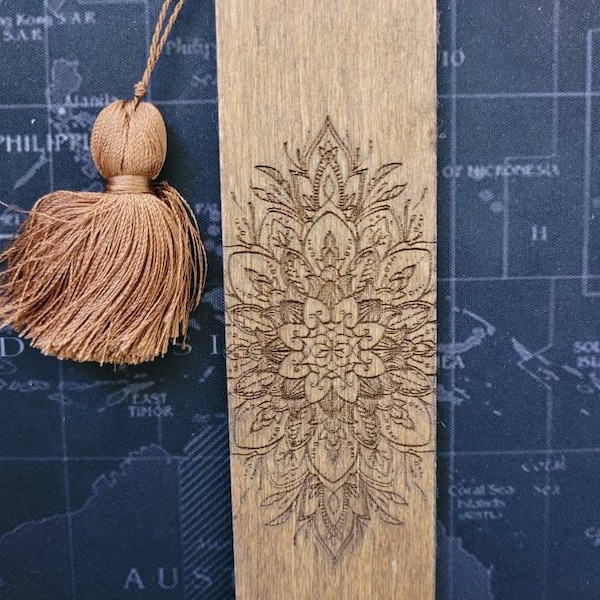 Lord Ganesha Bookmark Hindu God Elephant Engraved Wooden Bookmark With ...