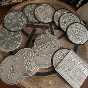 Camio Sigil Wood Burned by Hand Seal Spirit Goetia Size Aprox 8 Cm - Etsy