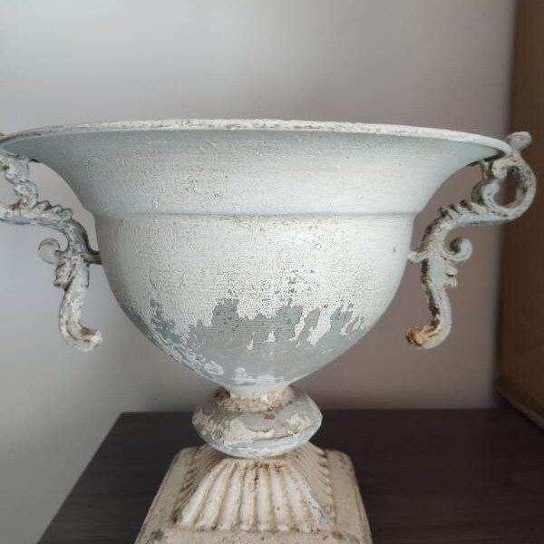 Rustic Gold Urn Planter Vintage Distressed Metal Plant Holder Plant Pot ...