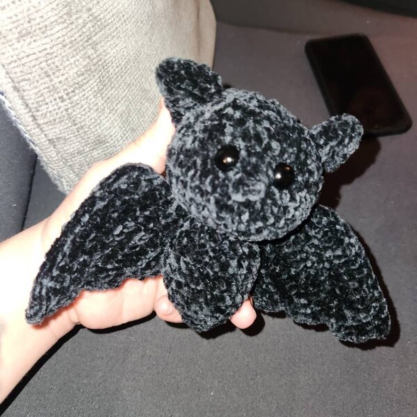 PATTERN: Plush Binx the Bat Pattern - Amigurumi Chunky Bat Pattern ...