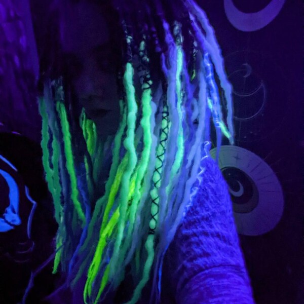 Set Viking of Scrunchies With Dreadlocks for Quick Hairstyles ...