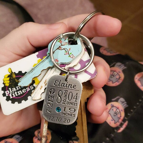 New Mom Gift | New Mom Keychain | First Time Dad Gift | Gift for New ...