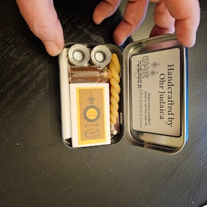 Bedikat Chametz Kit for Passover Chameitz Search & Removal for Pesach ...