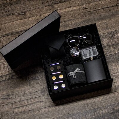 Men's Gift Box, Complete Men's Gift Set, Men's Watch, Sunglasses, Flask ...
