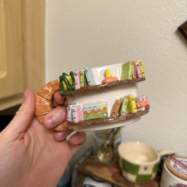 Library Bookshelf Mug, Ceramic Book Mug, Bookworm Tumbler, Unique Tiny ...