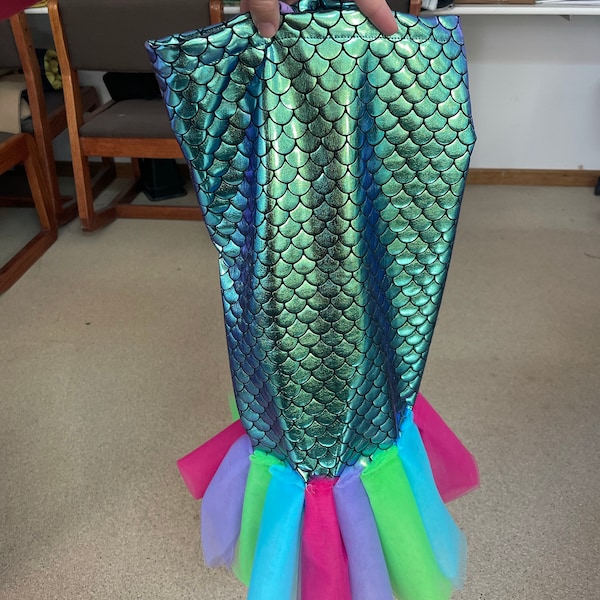 Iridescent Mermaid Foil Fish Scales Nylon Spandex 4way Stretch 58/60 ...