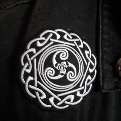 Nordic Moon Phases Viking Rune Iron on Patch Badge 8CM X 8CM Motif ...