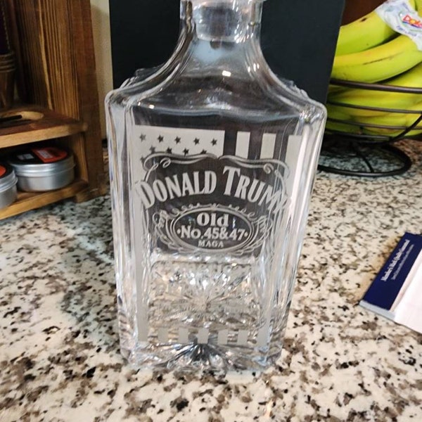 Donald Trump Whiskey Decanter Gift Set: Engraved Decanter 4 Glasses. - Etsy