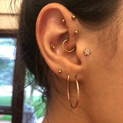 Tiny Cartilage Hoop/clicker Hoop/tiny Hoop Earrings/tragus Earring ...