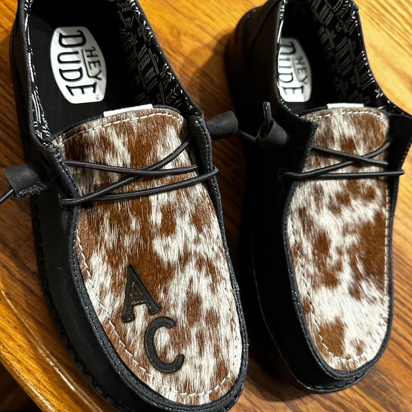 Leather Portfolio PDF Pattern | Desert Coyote | Tooling Patterns - Etsy