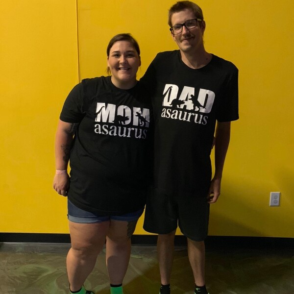Momasaurus, Dadasaurus, Mom and Dad Dinosaur Shirts, Dinosaur Birthday ...