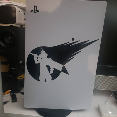 Final Fantasy 7 Cloud Strife Decal Sticker for Cars, Laptops, 3DS ...