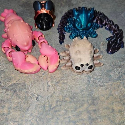 3D Printed Moss Eater Cute Creepy Zombie Fish Sensory Toy for Stress ...