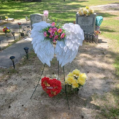 White Horizontal Wide Stripe Mesh 10 Wide X 10 Yards Long, White Mesh ...