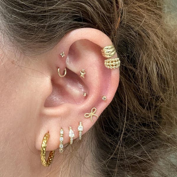 Tiny Clicker Ring • Tiny Plain Hinged Segment Hoop, Seamless Ring, Tiny ...