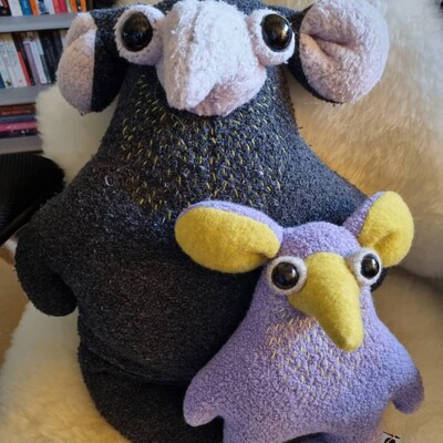 Muta Mutant SALOMON With Magnetic Paws Wool Design Toy Wild Animal ...