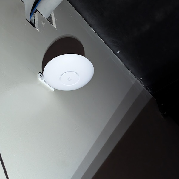 Verizon Internet Gateway 5G / Wifi6 Cube Router Wall Mount Bracket - Etsy