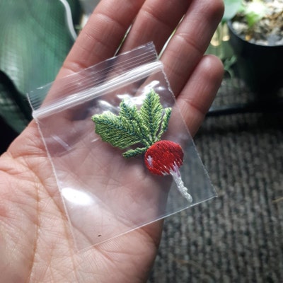 Turnip Radish Garden Vegetable Embroidered Patch Iron on Applique ...