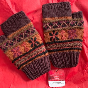 Hand Knit Gray Flower Fingerless Gloves Wool Texting Mittens Fleece ...