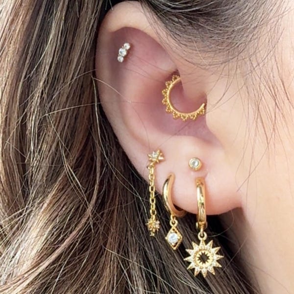 Dainty Sun Daith Ring, Hinged Clicker Hoop, 16ga 8mm or 10mm, Unisex ...