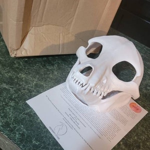 Toony Wolf Skull Mask Movable Moving Hinge Jaw 3D Printed Skulldog Bone ...