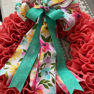 Folded Burlap Wreath Tutorial for a Crafter, Patriotic Military Do It ...